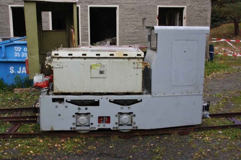 Lok 19: LEW EL 9/01 aus Bannewitz – Feldbahnmuseum Herrenleite